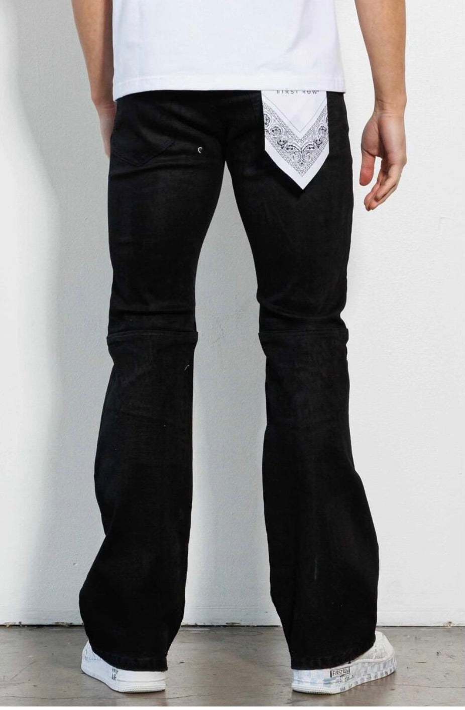 First Row DenimSlim Flare .– Bold Outfitters